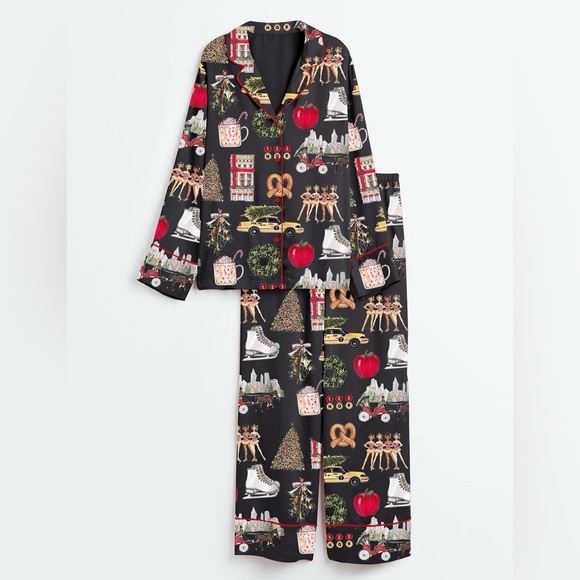 Intimates & Sleepwear | Womens Festive Black New York Pajamas | Poshmark